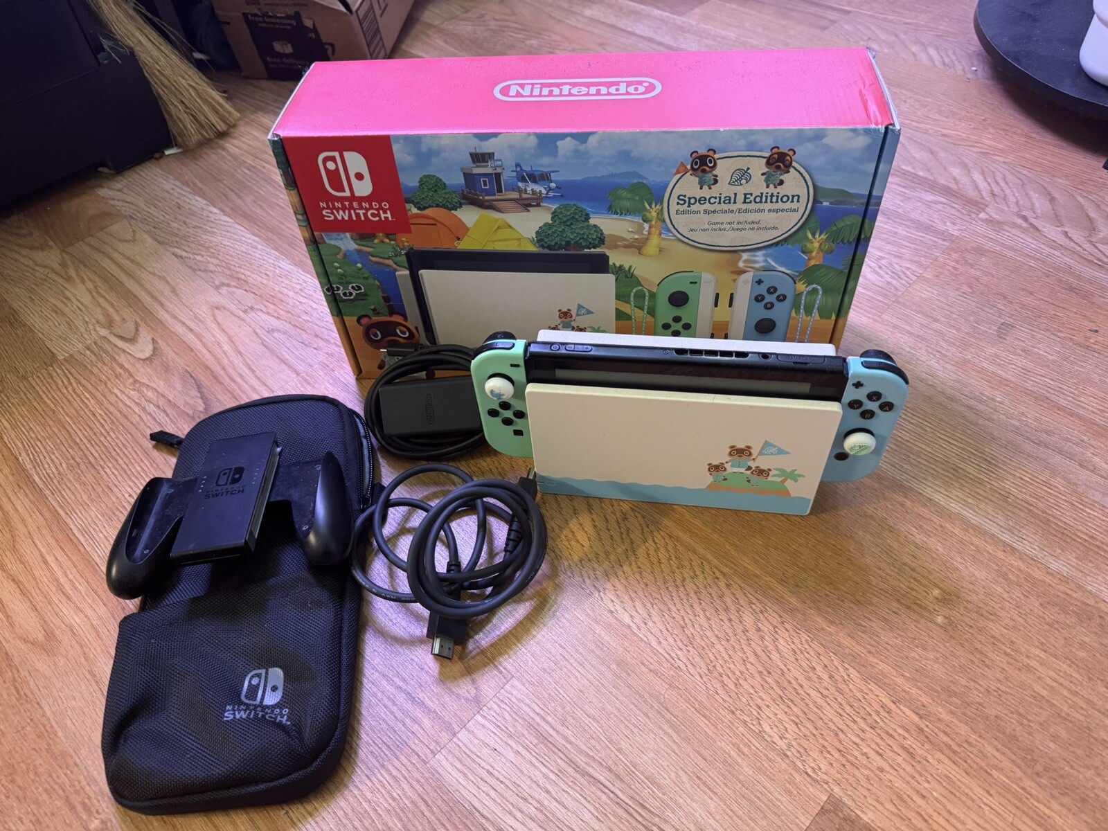 Nintendo Switch Animal Crossing Horizons Special Edition