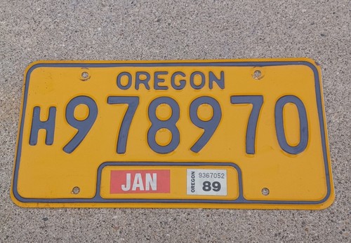 1979 Oregon State License Plate Tag Original H 978970 metal YELLOW/BLUE ...