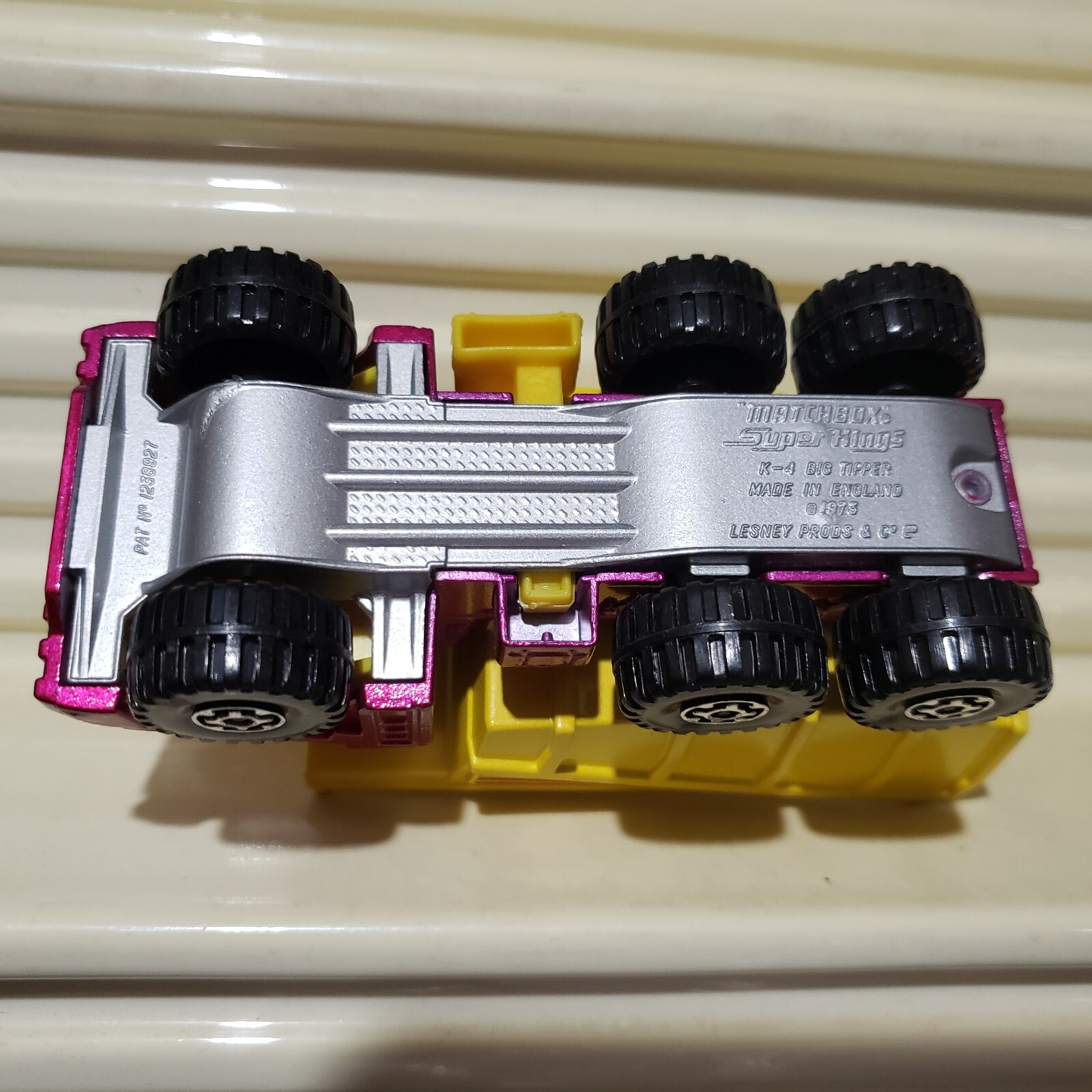 Lesney Matchbox 1973 KING SIZE Super Kings K4D BIG TIPPER with STRIPES ...