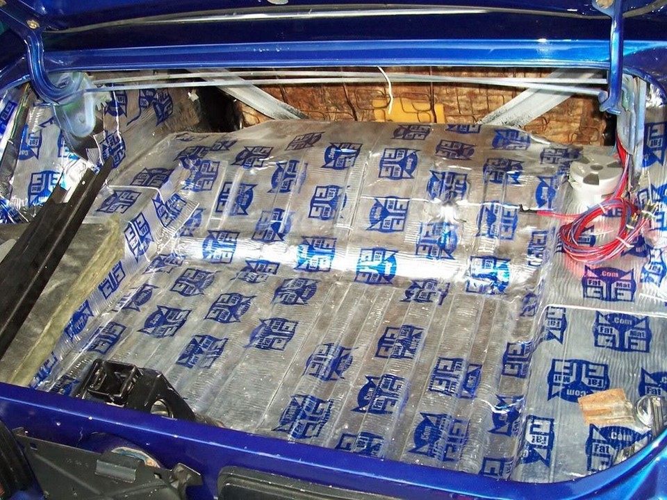 FatMat 50 mil Self-Adhesive Sound Deadener 10 Sq Ft | Rubber | Silver ...