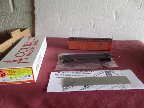 Accurail #48301 HO Scale BAR 6785 Reefer Train Car Railroad Kadee | eBay