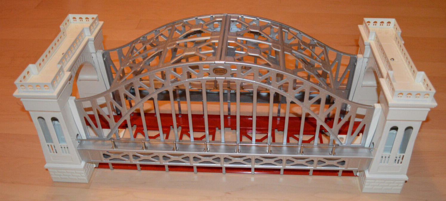 MTH TRAINS EARLY STANDARD GAUGE RED & SILVER HELLGATE BRIDGE | eBay