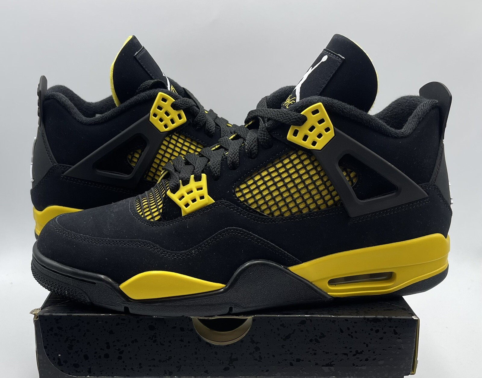 Brand New Nike Air Jordan Retro 4 Thunder 2023 Size 11 Authentic ...