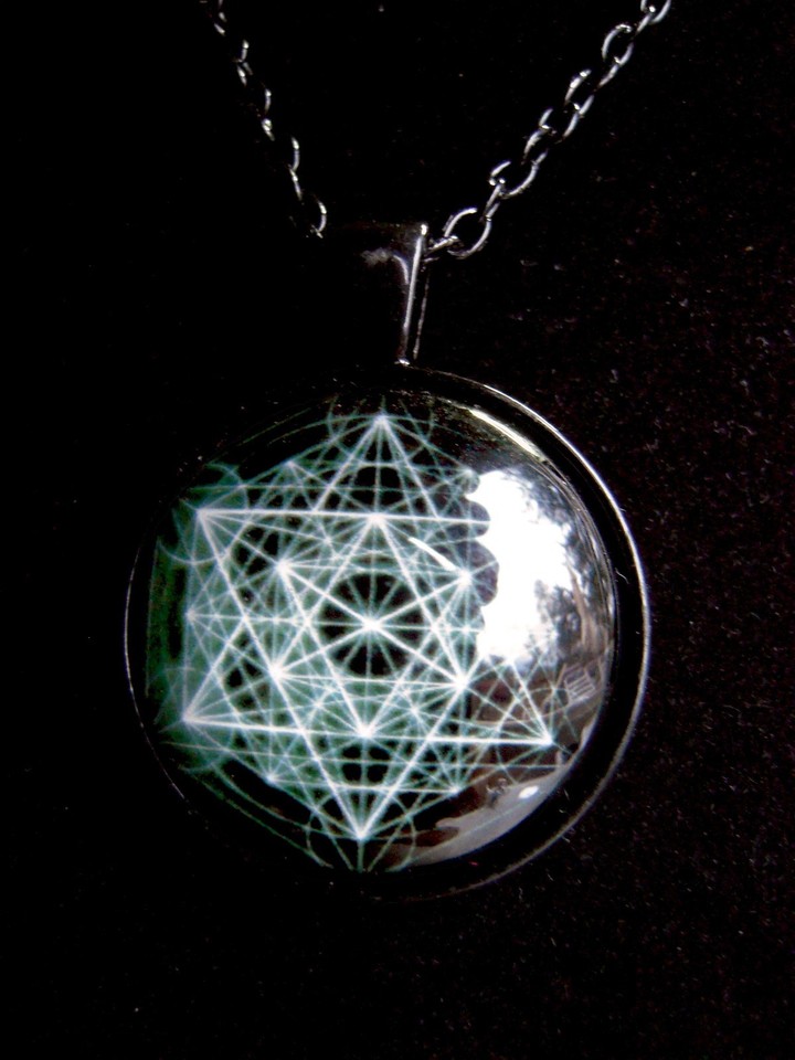 Sacred Geometry Pendant Metatron Buddhist Hindu Om Yoga Celtic 18-19 ...