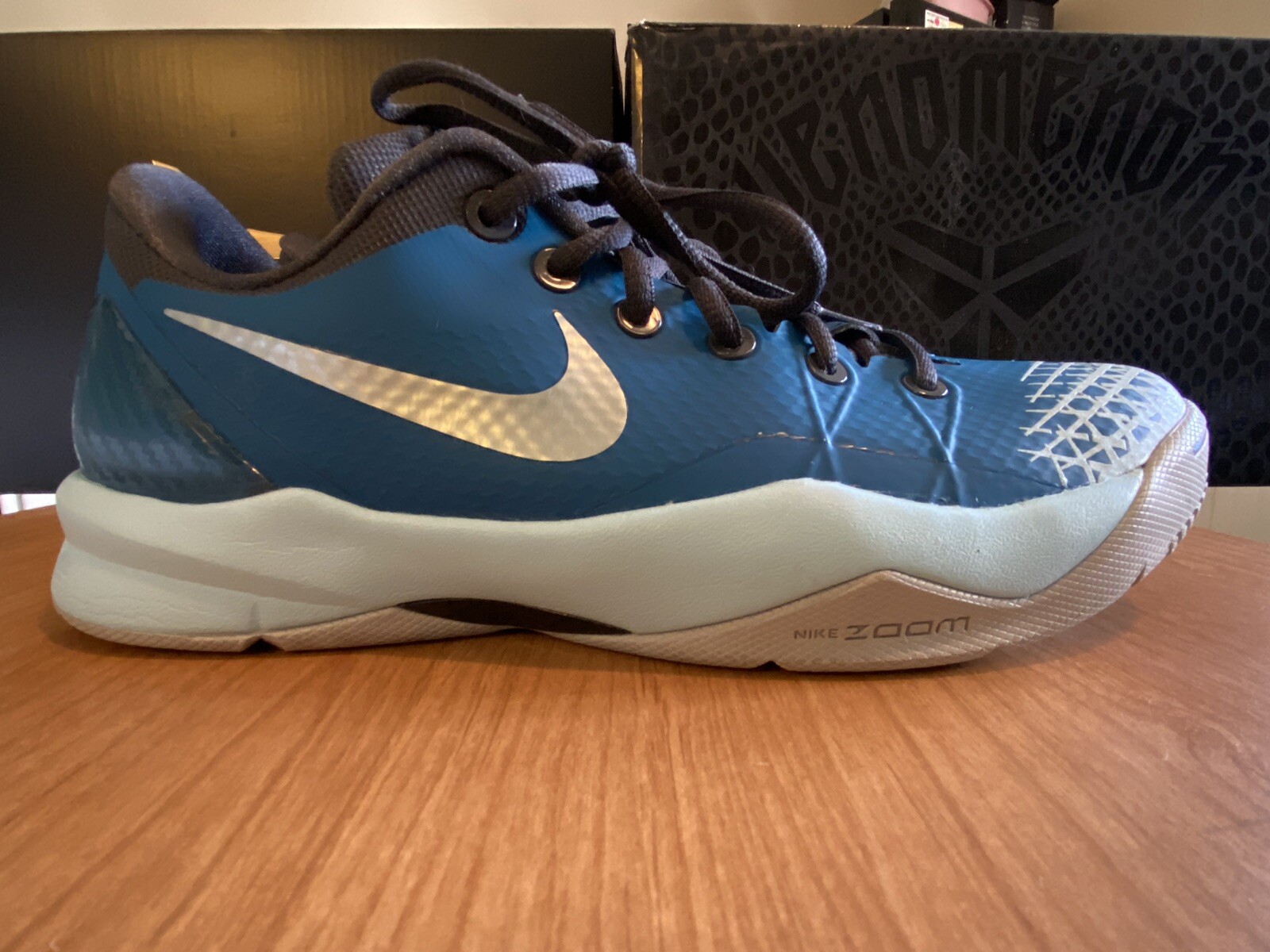 Size 7.5 - Nike Zoom Kobe Venomenon 4 Blue - 635578-301 for sale online ...