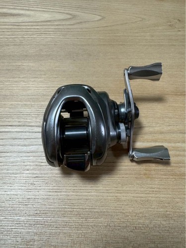 Shimano 15 Metanium DC HG Right Hand Baitcasting Reel High Gear Fishing ...