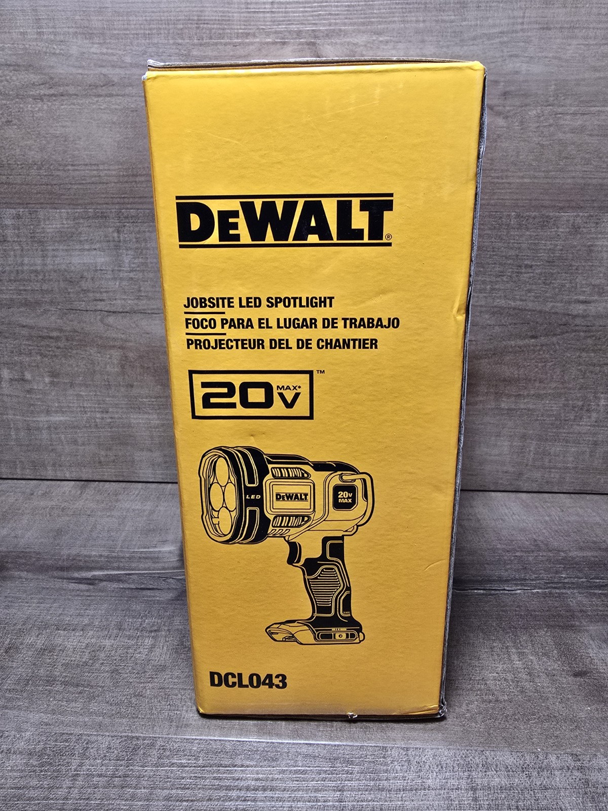DEWALT DCL043 20V MAX Jobsite LED Spotlight - Yellow (Body Only) for ...