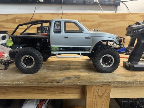 AXIAL SCX10 Trail Honcho rare RTR | eBay