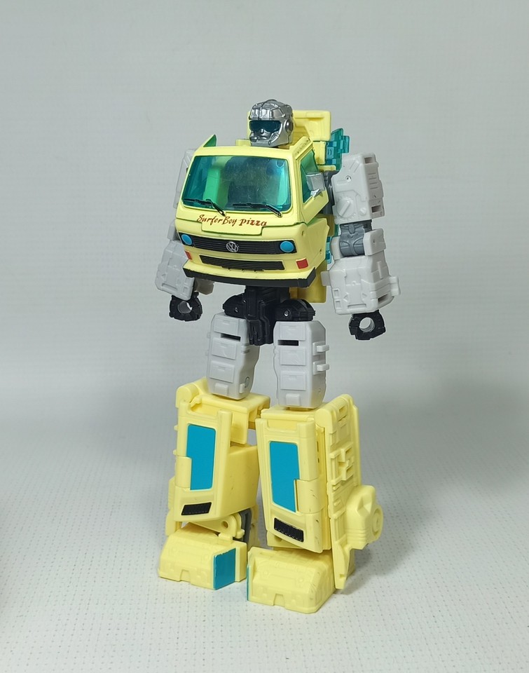 HASBRO 2023 COLLABORATIVE STRANGER THINGS x TRANSFORMERS CODE RED 100% ...