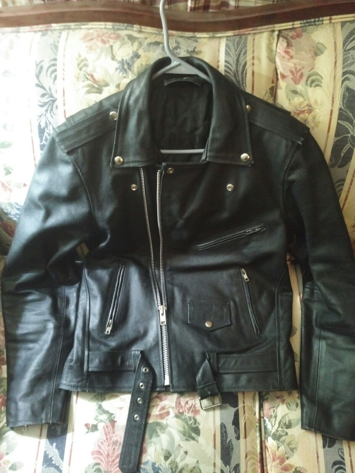 Reclaimed Vintage HEAVY 100% real leather Jacket M - Gem
