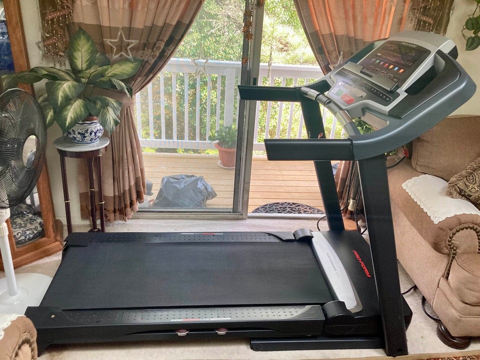 ProForm Performance 400 Treadmill – Black (Used, Great Condition) | eBay
