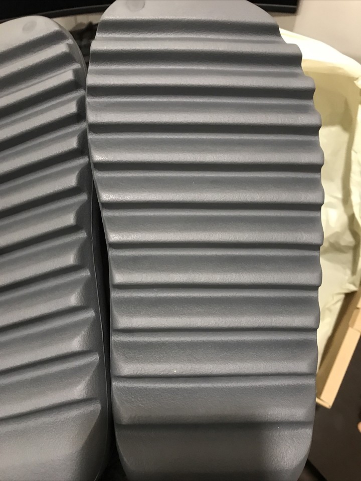 NEW - Adidas Yeezy Slide Slate Grey ID2350 Men's Size 11 | eBay