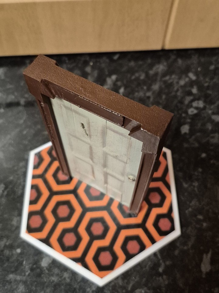 The Shining Door Overlook Hotel Jack Torrance Horror Classic Stephen ...