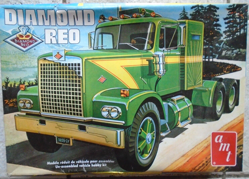 1/25 scale Diamond Reo model truck kit. | eBay