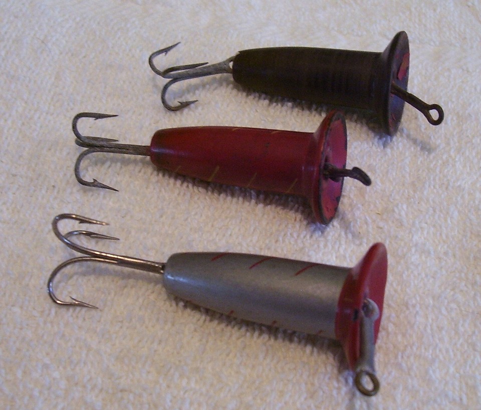 3 NICE VINTAGE WALLEYE WOBBLER LURES 6/22/20P 1-3/8" LOT #28 | eBay