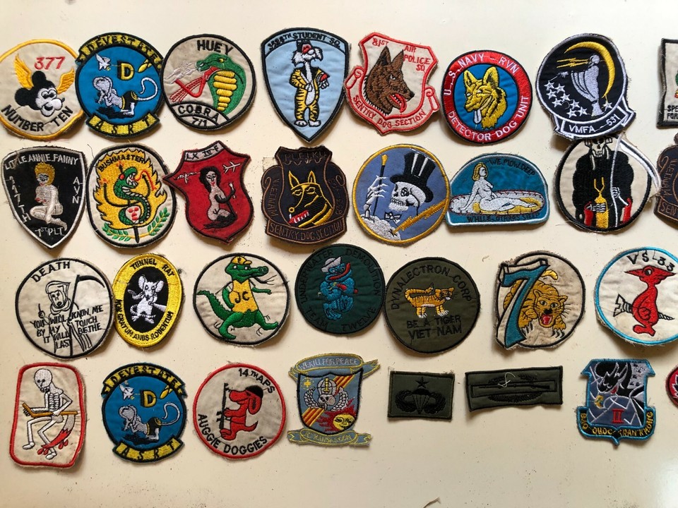 combo 30 x patches , AIRBORNE , LRRP , RECON , USN, PBR , ARVN , USAF ...