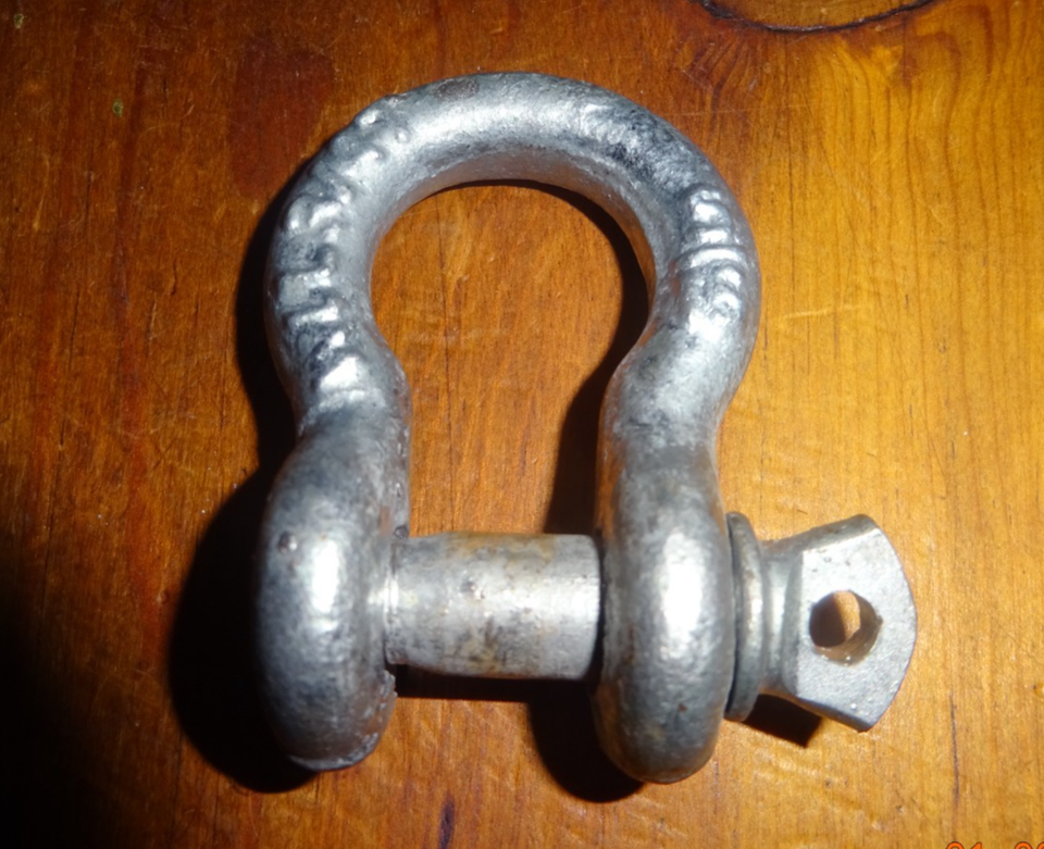 Galvanized Screw Pin Anchor Shackle, 5/16", WLL 3/4 Ton, 2"L x 1-5/8"W ...