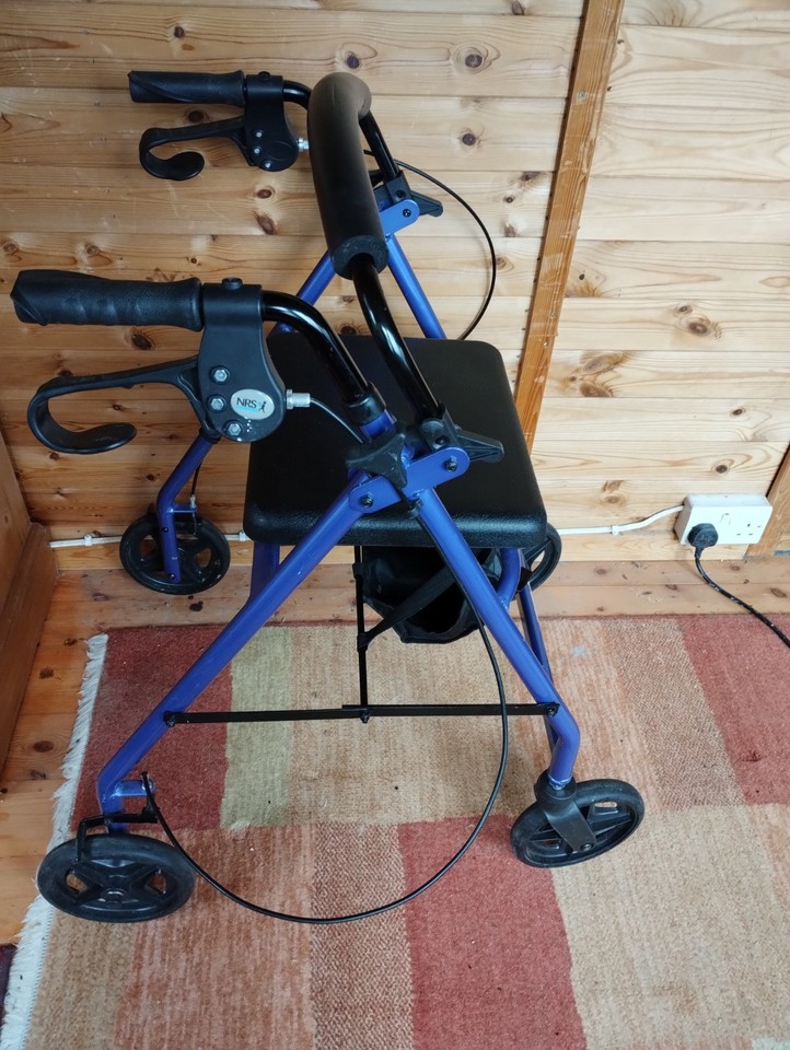 NRS Healthcare Mobility Walker With Bag And Seat Foldaway Walking Aid ...