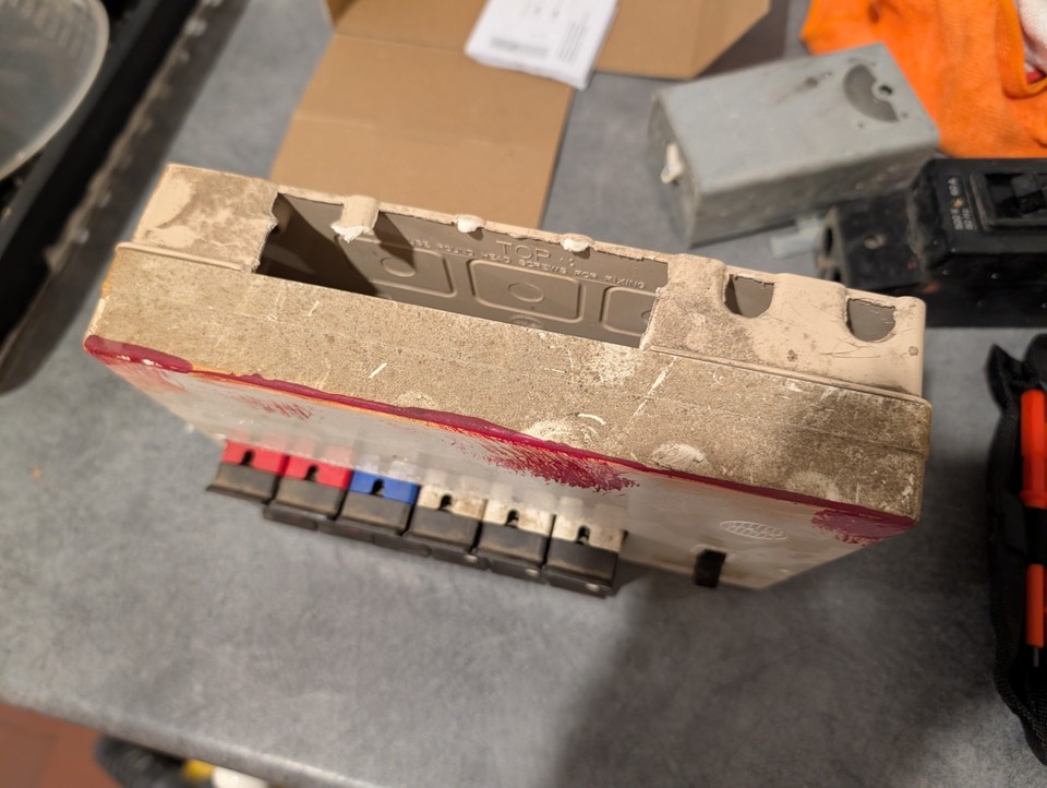 Wylex 604/N 6 Way Fuse Box | eBay UK