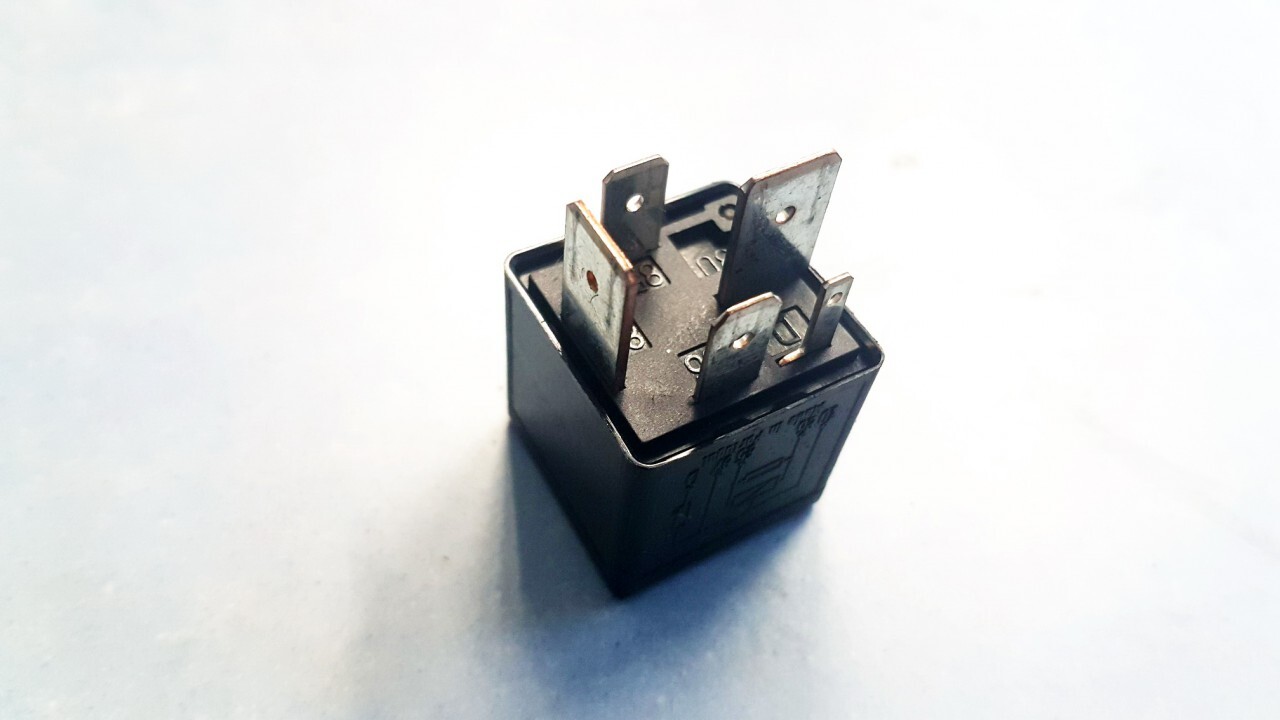 3D0951253A Relay module for Volkswagen Golf UK1005988-08 | eBay UK