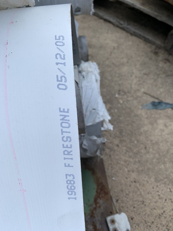 Firestone Ultraply TPO Roofing Membrane Roll 60 mil 90' x 6' coverage ...