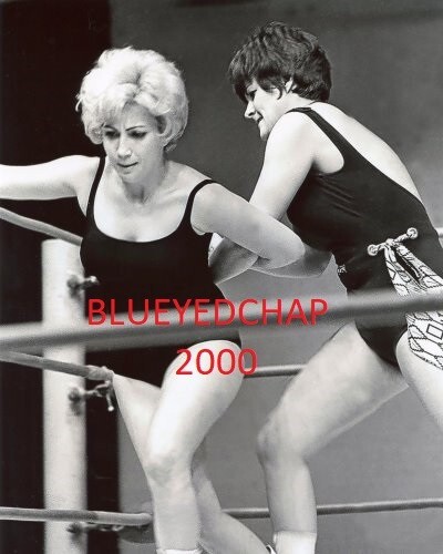 BETTY NICOLAI VS JEAN ANTONE GIRL WRESTLER 8 X 10 WRESTLING PHOTO NWA ...