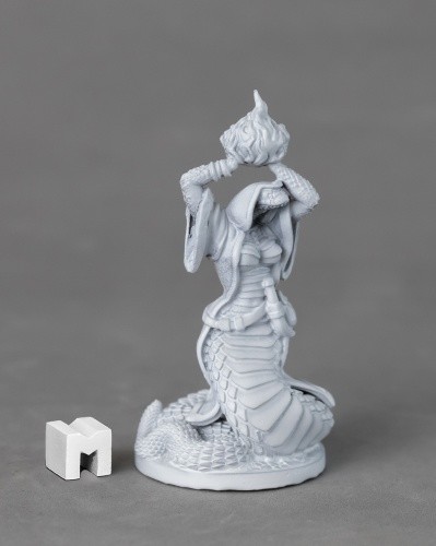 Reaper 03888 Nagendra Matriarch (Dark Heaven Legends) Female Snakeman ...