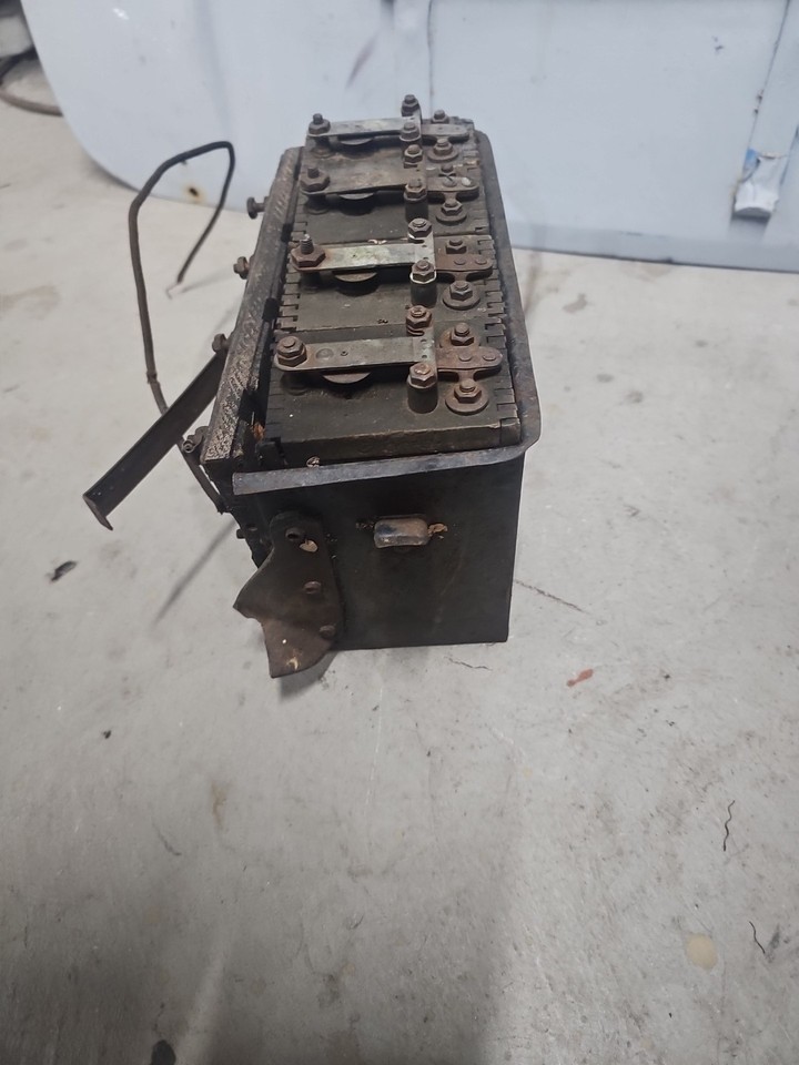 Ford MODEL T Battery Needs Rebuilding 1900 To 1930 | eBay