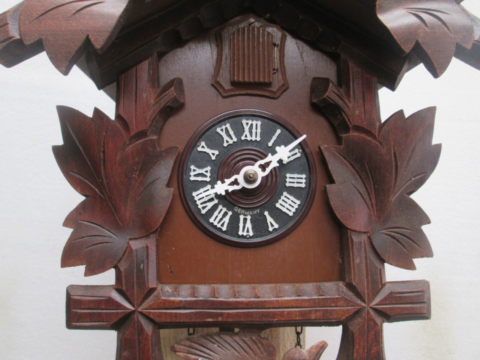 Hubert Herr Black Forest Cuckoo Clock-Excellent-Movement Germany | eBay