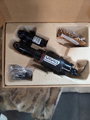 RockShox Vivid Ultimate RC2T Air *NEW* - 230 x 65 mm, 8x30, C1, SC ...