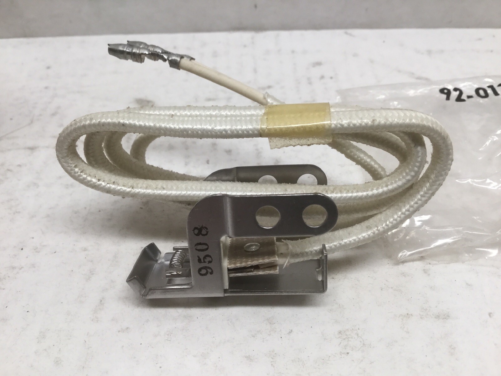 White Rodgers F33-0048 Furnace Glow Coil Ignitor Igniter Assembly | eBay