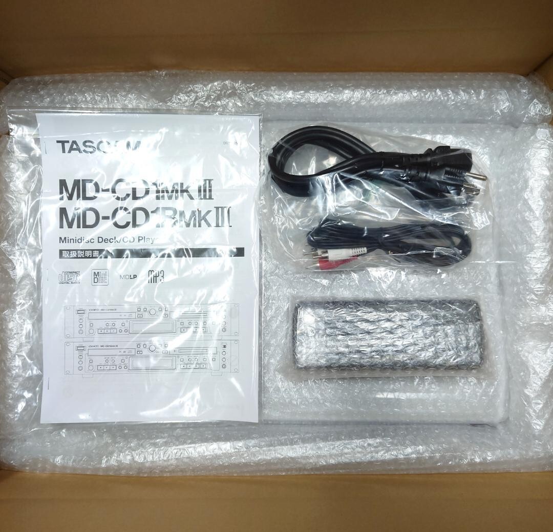 TASCAM MD-CD1MK3 MD Deck CD Player combination 100V With Remote Control ...