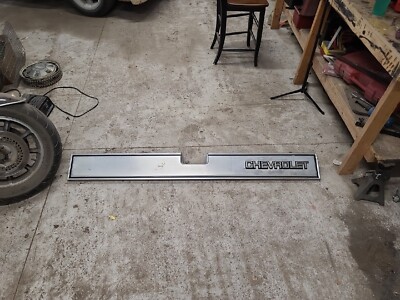 81-87 GMC Chevy Square Body Pickup Truck Tail Gate Trim Panel Tailgate ...