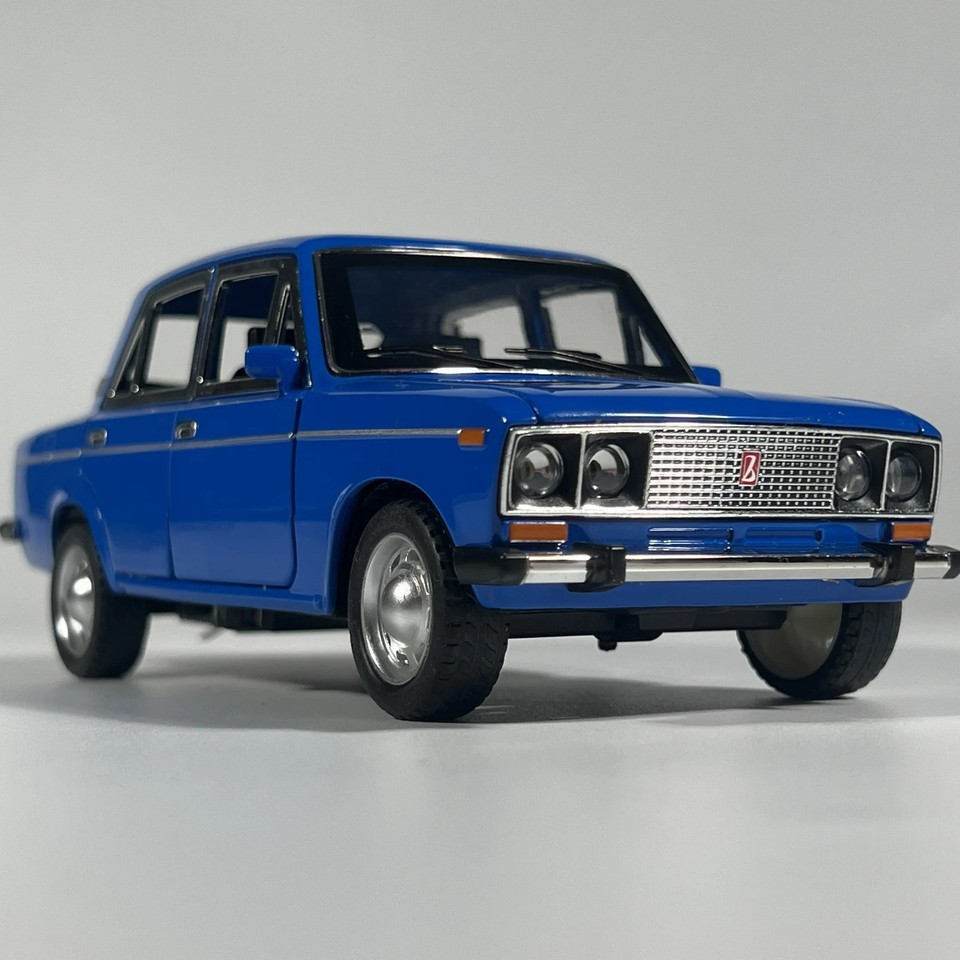 1:24 LADA 2106 Diecast Model Car Alloy Classic Toy Gift Collection ...