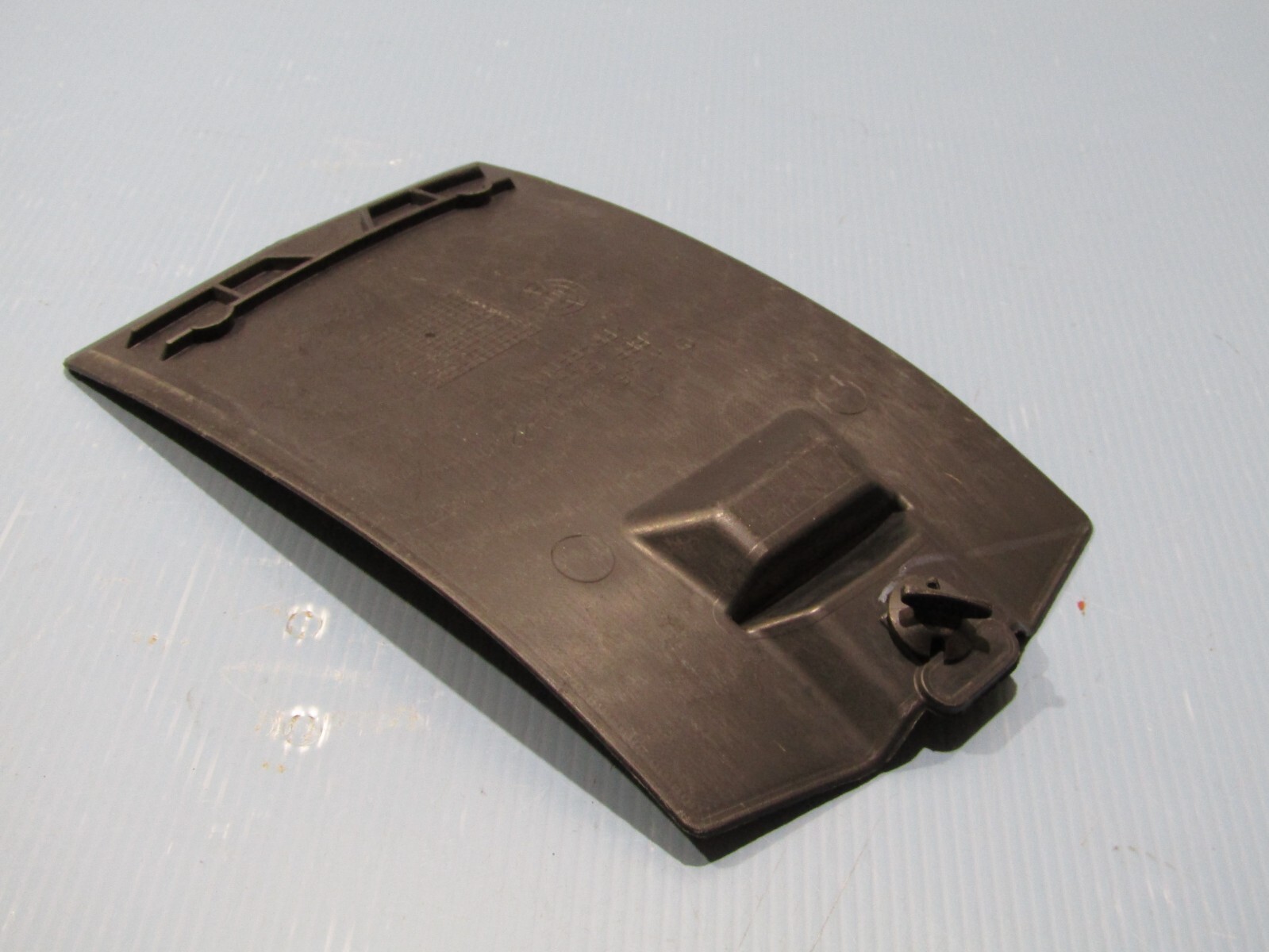 Mercedes A B CLA W176 W246 C117 Front Right Wing Service Cap ...