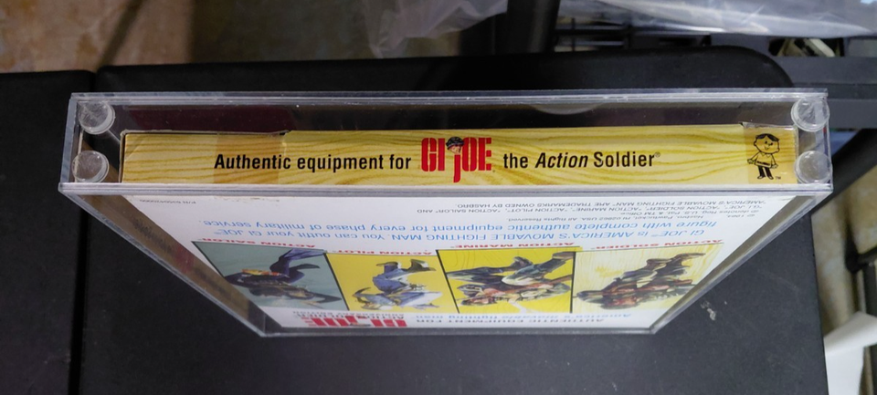 GI JOE SMALL UNIFORM WINDOW BOX THIS SALE IS FOR A EMPTY ACRYLIC CASE ...