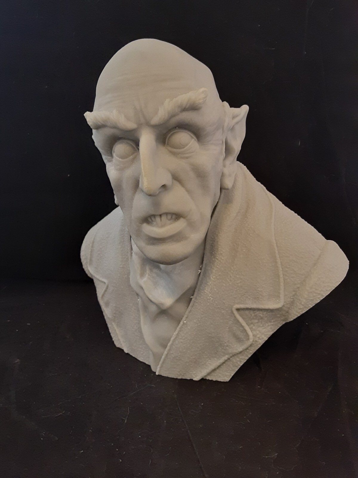 Nosferatu Bust Model Kit 1/2 Scale | eBay