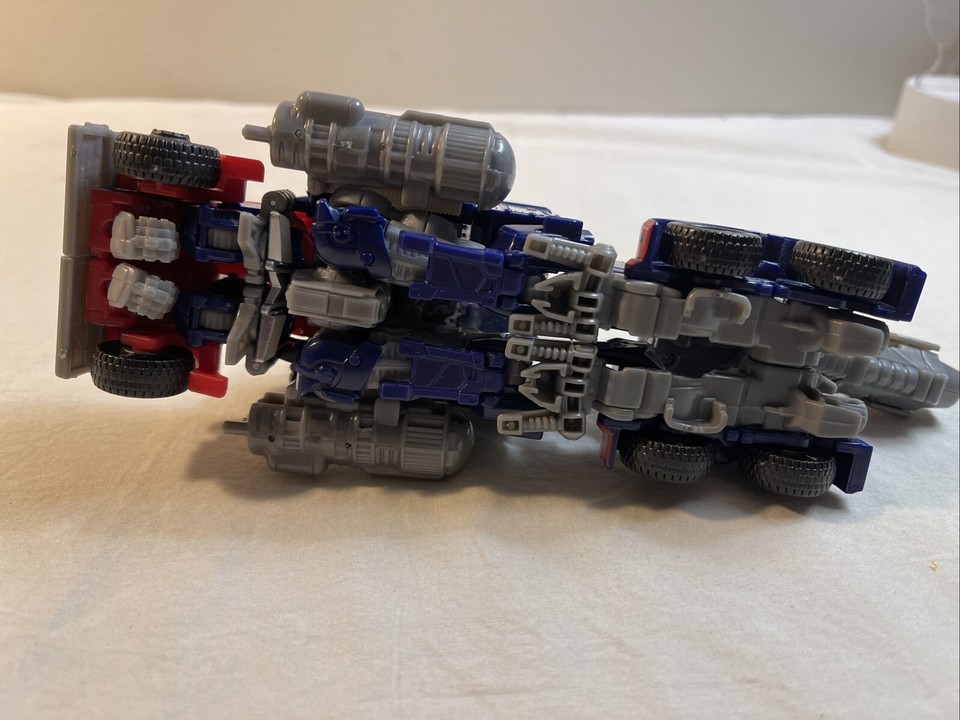 Transformers Dark of the Moon Voyager Class Optimus Prime Mech Tech ...