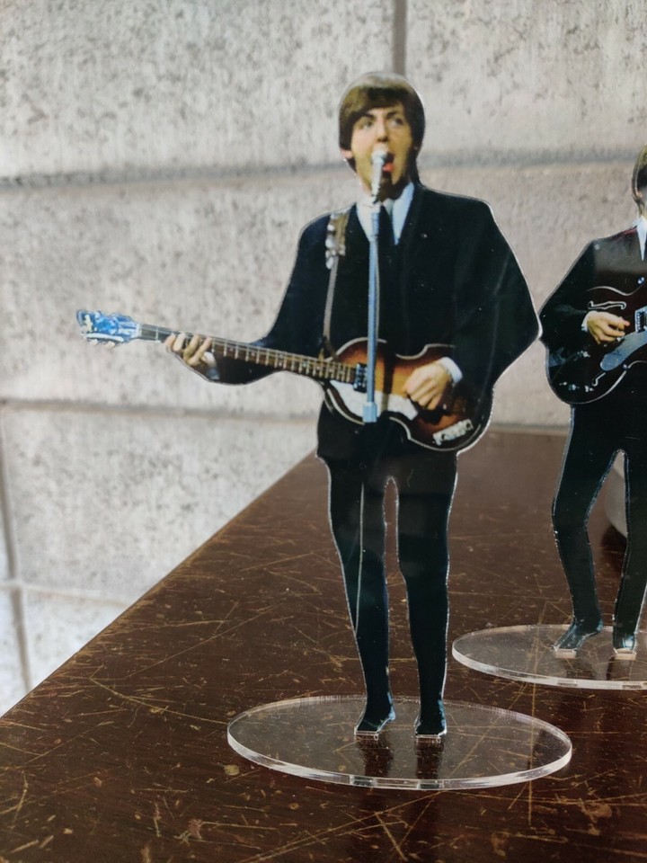 The Beatles figures cristal clear acrylic color 1964. They look ...
