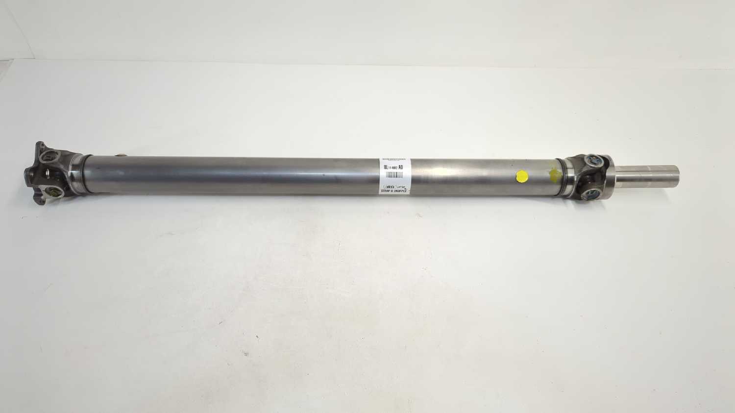 New OEM Ford Rear Drive Shaft 2007-2014 Expedition Navigator DL1Z-4602 ...