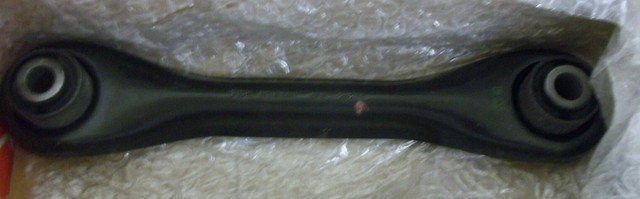 Suspension Control Arm Rear Lower URO Parts 30683067 for sale online | eBay