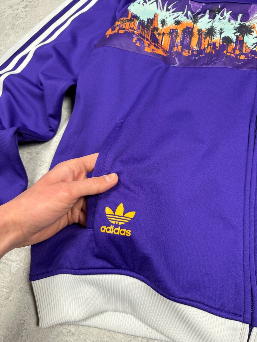 Adidas Originals Los Angeles Lakers Limited Edition Purple Adidas Originals Los Angeles Lakers Limited Edition Purple