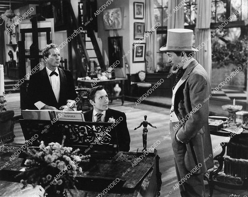 1580-001 Hurd Hatfield George Sanders filmThe Picture of Dorian Gray ...