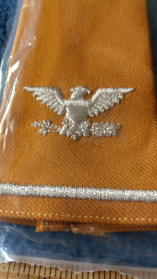 PAIR OF - YELLOW COLONEL Soft Shoulder Boards SILVER BULLION- NEW 4 ...