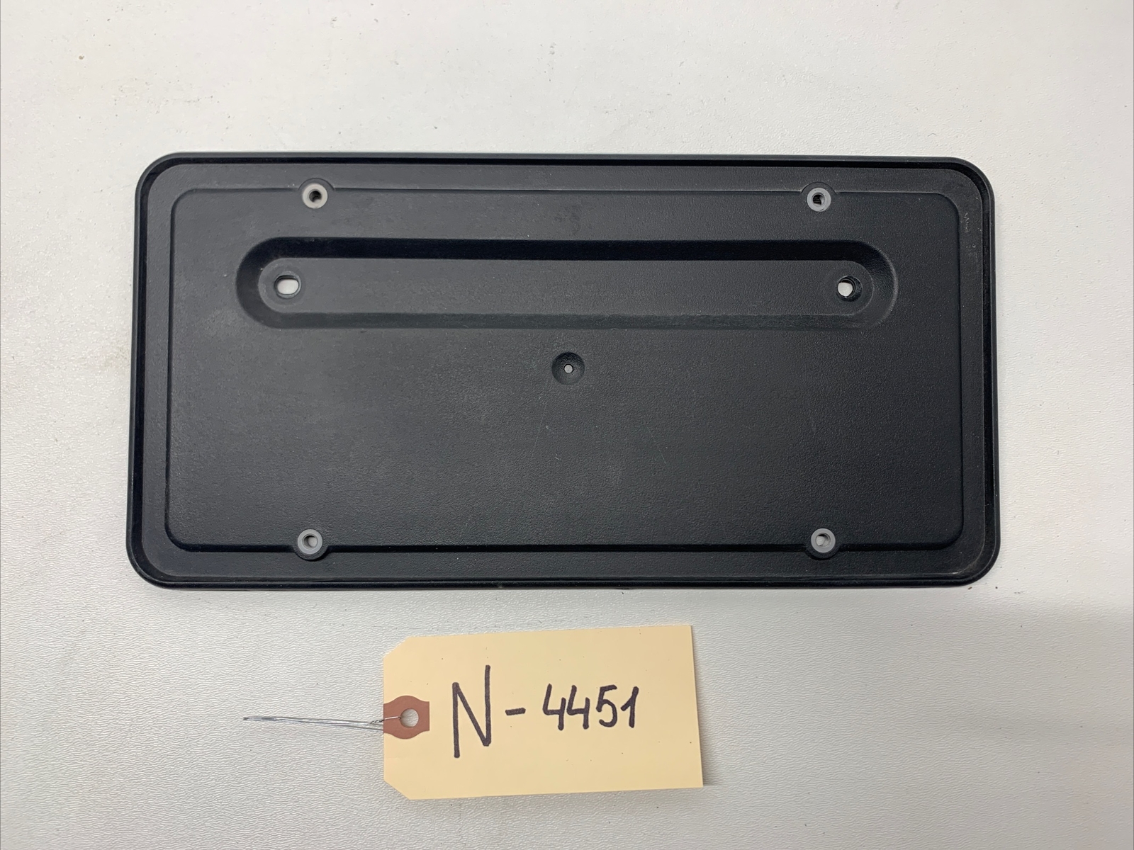 2017-2023 MODEL 3 Black Rear Bumper Tag Mount 1096844-00-B 4451 B30 | eBay