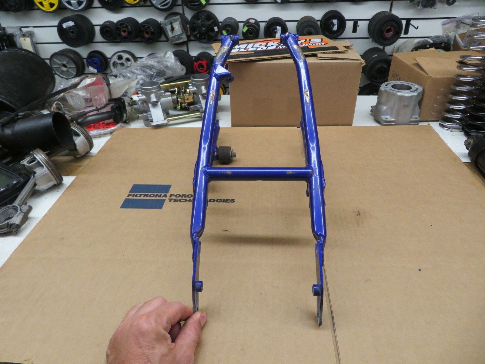 OEM YAMAHA YZ85 REAR FRAME BACK SUB SUBFRAME BLUE | eBay