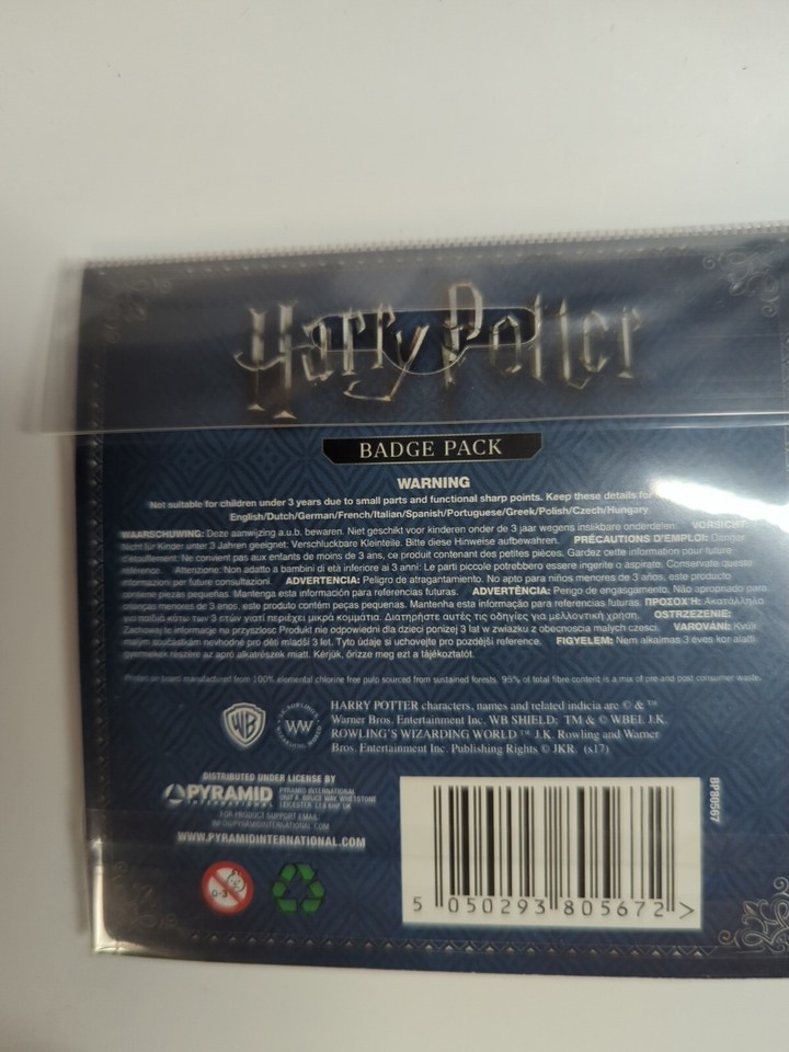 HARRY POTTER Pin Badge Pack 5 Count Warner Bros Studio | eBay