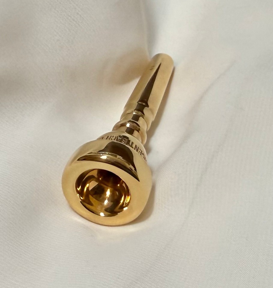 BACH NEW YORK 10 1/2C Trumpet mthp 27 throat GOLD PLATE rare tall ...