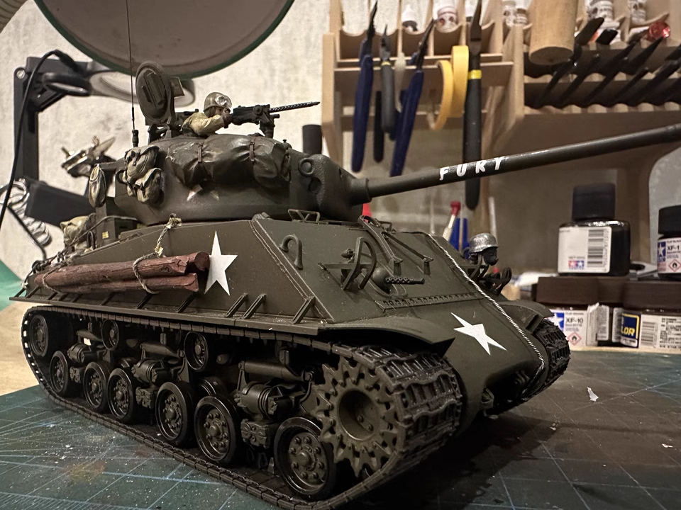 Diorama 1/35 Sherman Fury M4A3E8 Tank External Plug-in Equipment ...