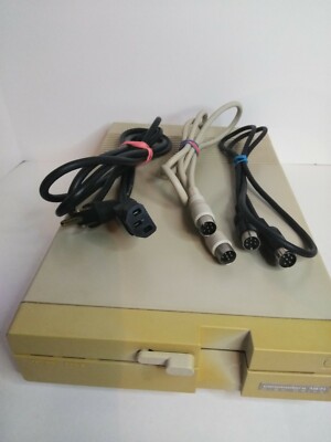 vintage Commodore 1571 Floppy Disk Drive (powers on) | eBay